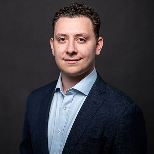 David Nizhner | CR3 Partners